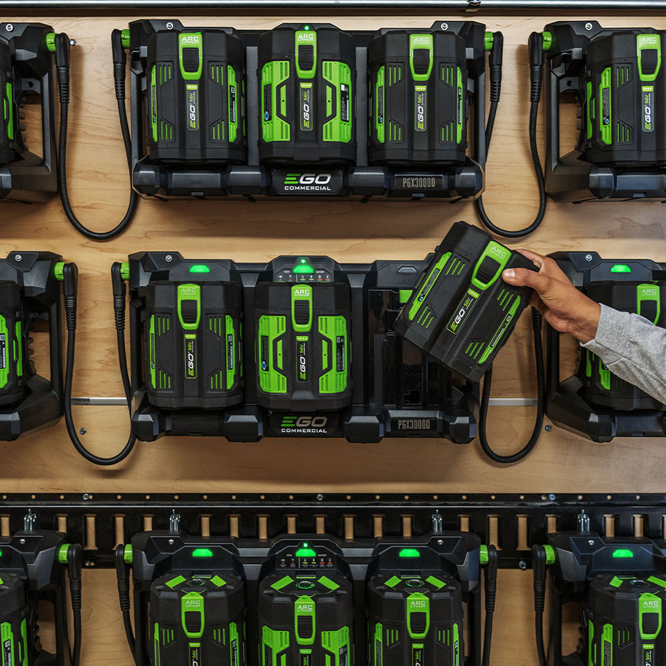 PGX™ Commercial Charging 3-Port Dock | EGO (PGX3000D) | EGO Commercial