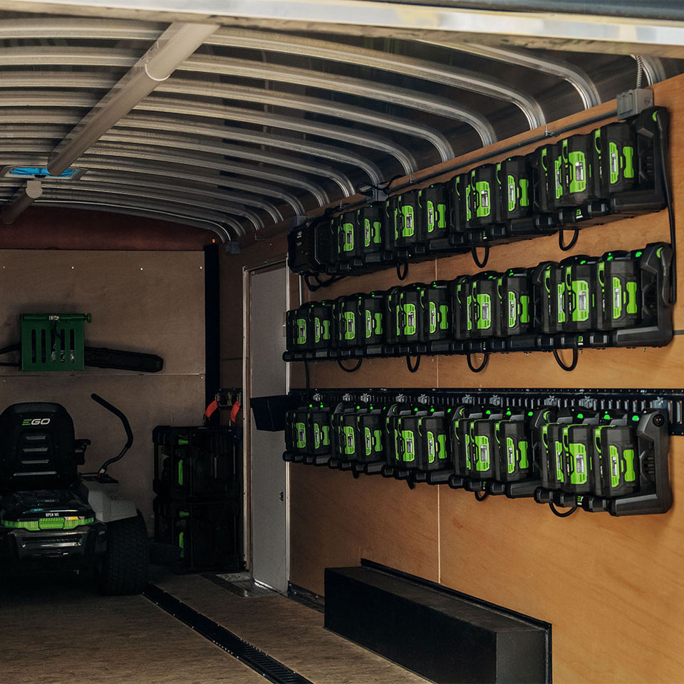 PGX™ Commercial Charging 1600W Hub | EGO (PGX1600H) | EGO Commercial